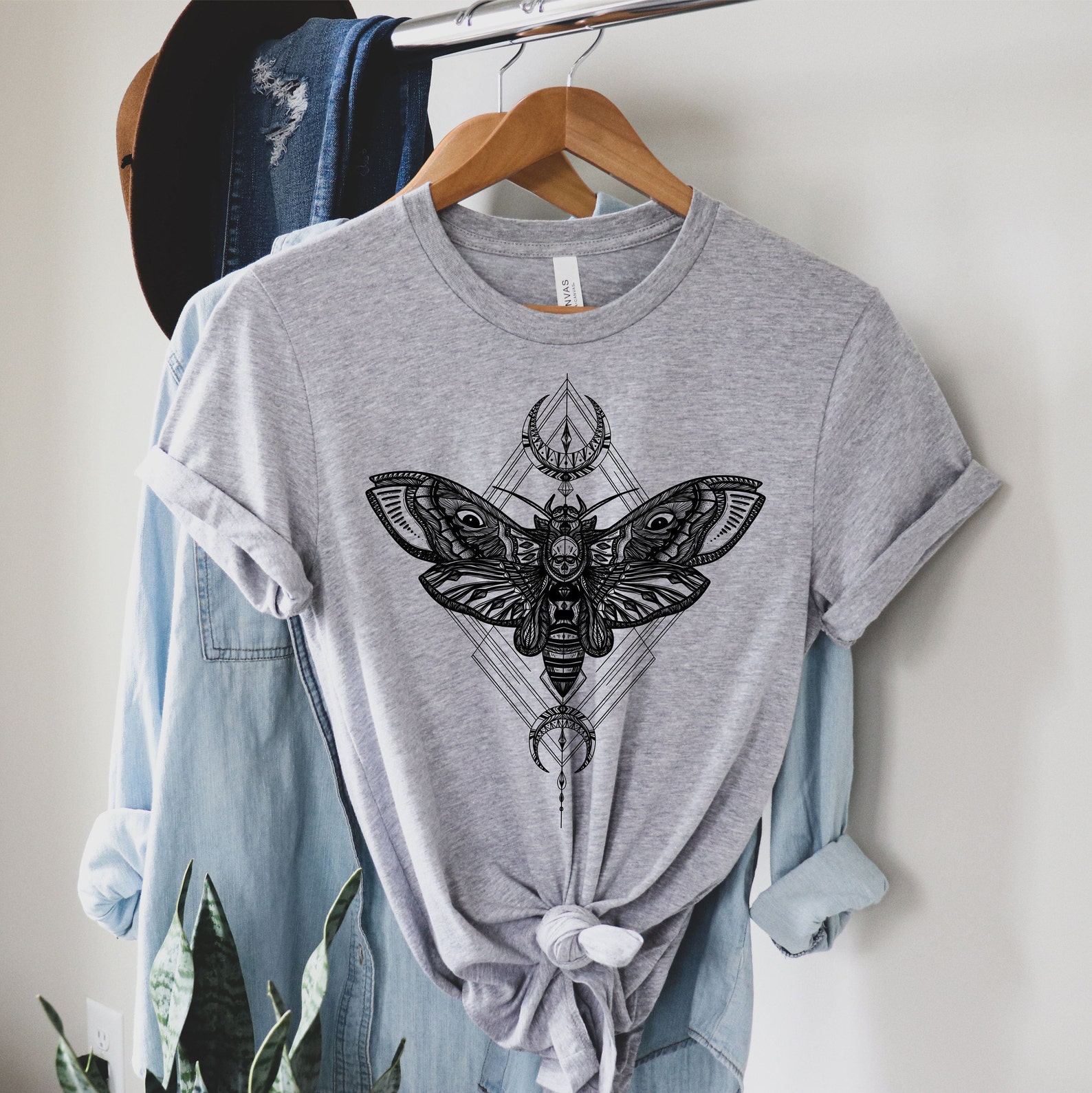 Moth Shirt Death Head Moth Geometric Shirt Beautiful Shirt - Etsy UK
