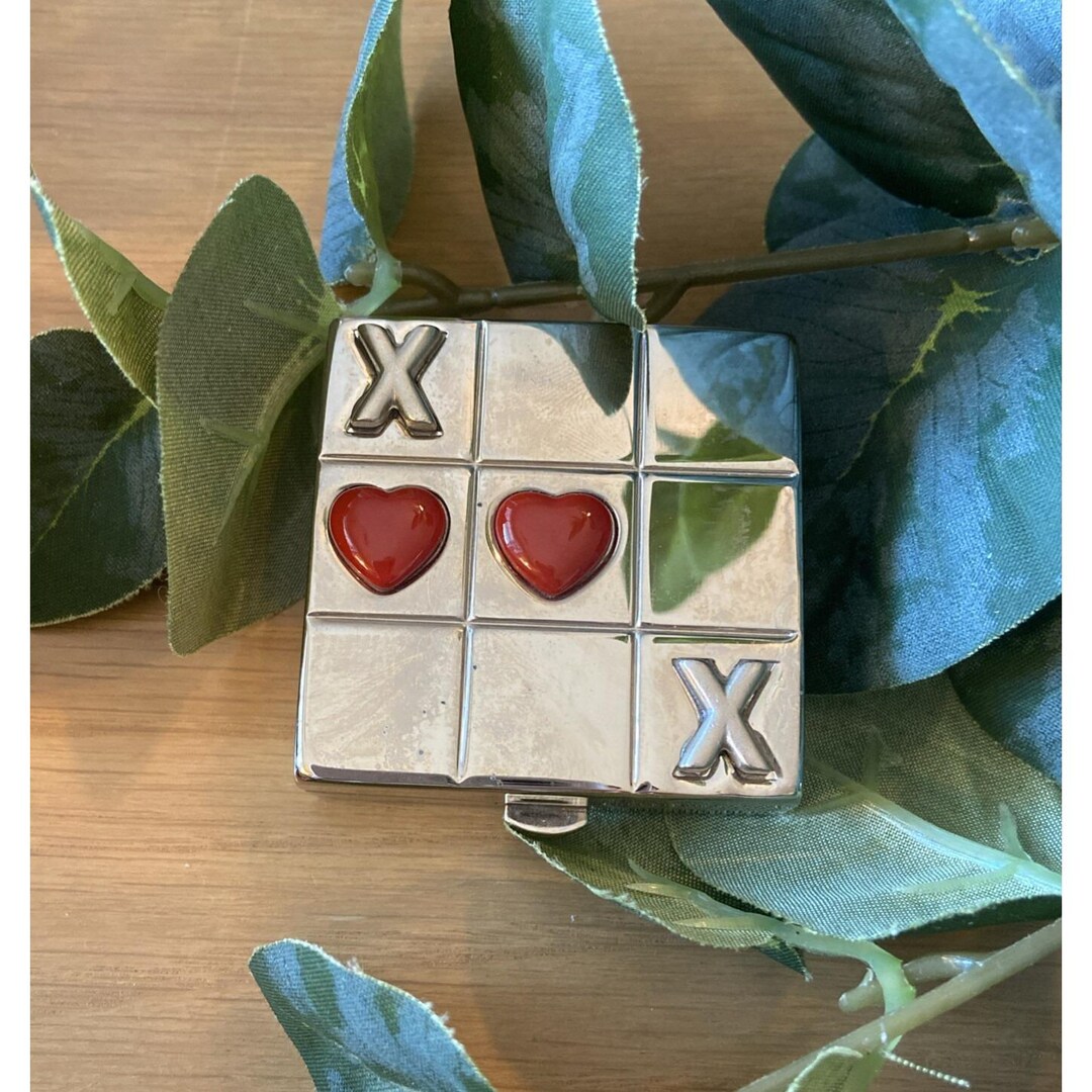 RARE Vintage Clinique Silver Tic Tac Toe Heart Compact Matte Beige 01 ...