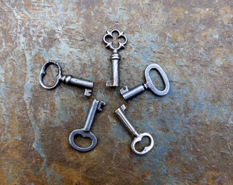 Antique Barrel Keys - Etsy