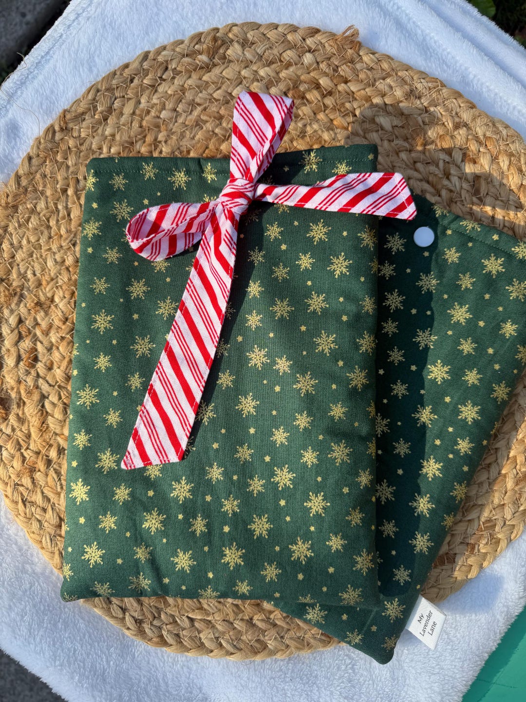 Book & E-reader Padded Sleeve Candy Cane Red and White Pattern - Etsy