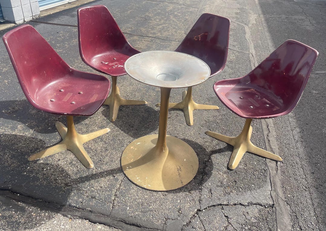 4x Mid-century BURKE Fiberglass Shell Chairs & Table Tulip Sarrinen ...