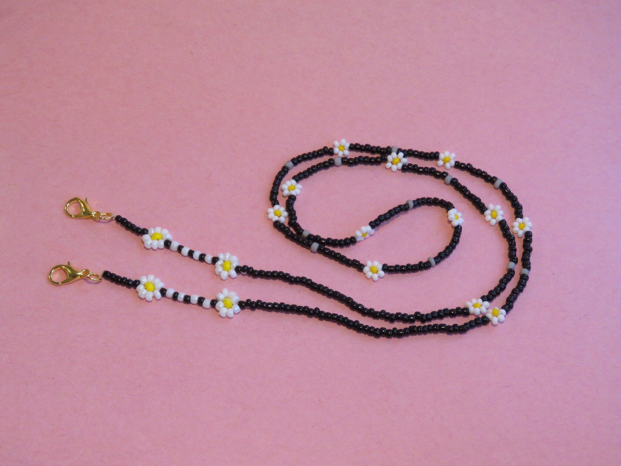 Daisy Drop Glasses Chain // Black and White Beaded Flower Mask Chain ...