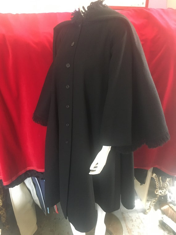 YSL 1960s/70s Redingote Highwayman Black Wool Cloak Y… - Gem