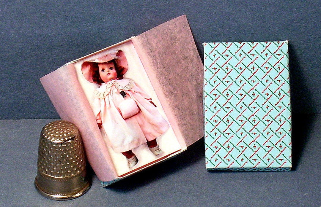 Baby Genius Doll Box - Dollhouse Miniature - 1:12 Scale - Dollhouse ...