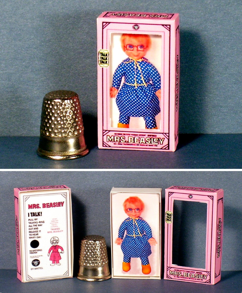 Mrs Beasley Doll Box - Dollhouse Miniature 1:12 Scale - Dollhouse ...