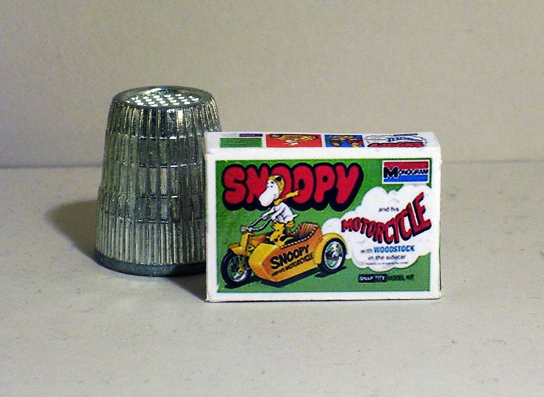 Snoopy Motorcycle Kit Box - Dollhouse Miniature - 1:12 Scale ...