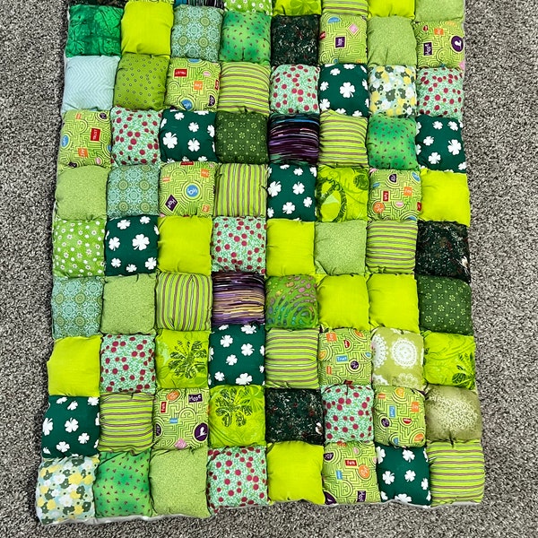 Puff Quilt - Etsy