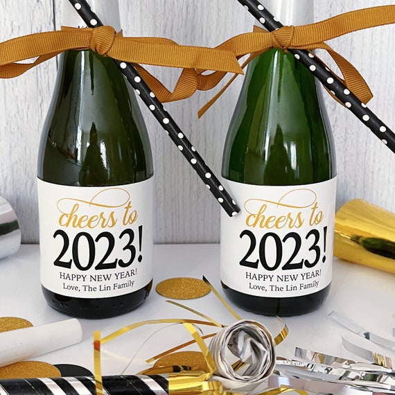 New Years Eve Party Labels New Year's Eve Party FREE Printables (Black
