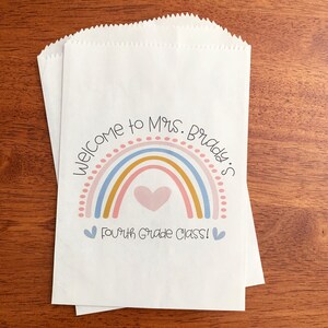 Student Welcome Gift Bags - PTA, PTO, Teacher Gifts to Students ...
