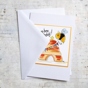 Bumblebee Cards, Bee Art, Bee Illustration, Bee Birthday Cards, Bee ...