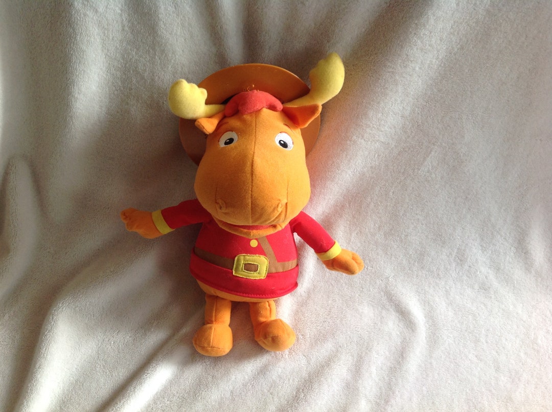 Mattel Fisher Price the Backyardigans Talking Singing Mountie Tyrone 14 ...