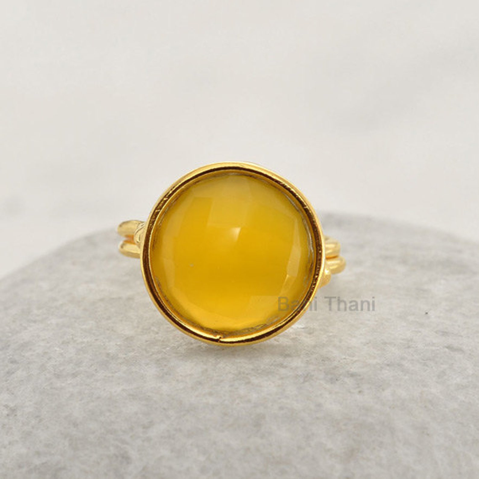 Beautiful Yellow Chalcedony 15mm Round Gemstone Ring 18k Gold - Etsy
