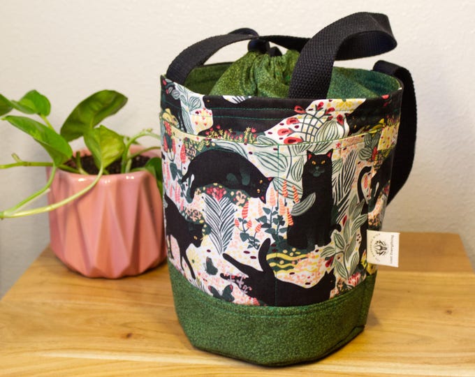 Cute Black Cat Knitting and Crochet Project Bag, Drawstring Bucket Tote ...