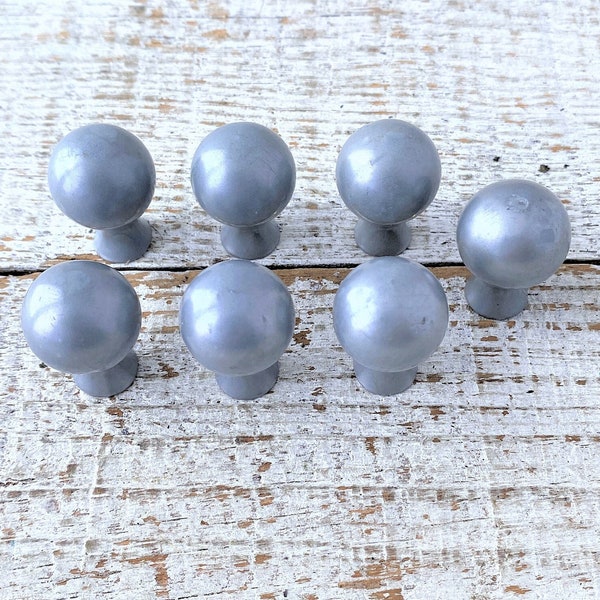 Small Knobs - Etsy