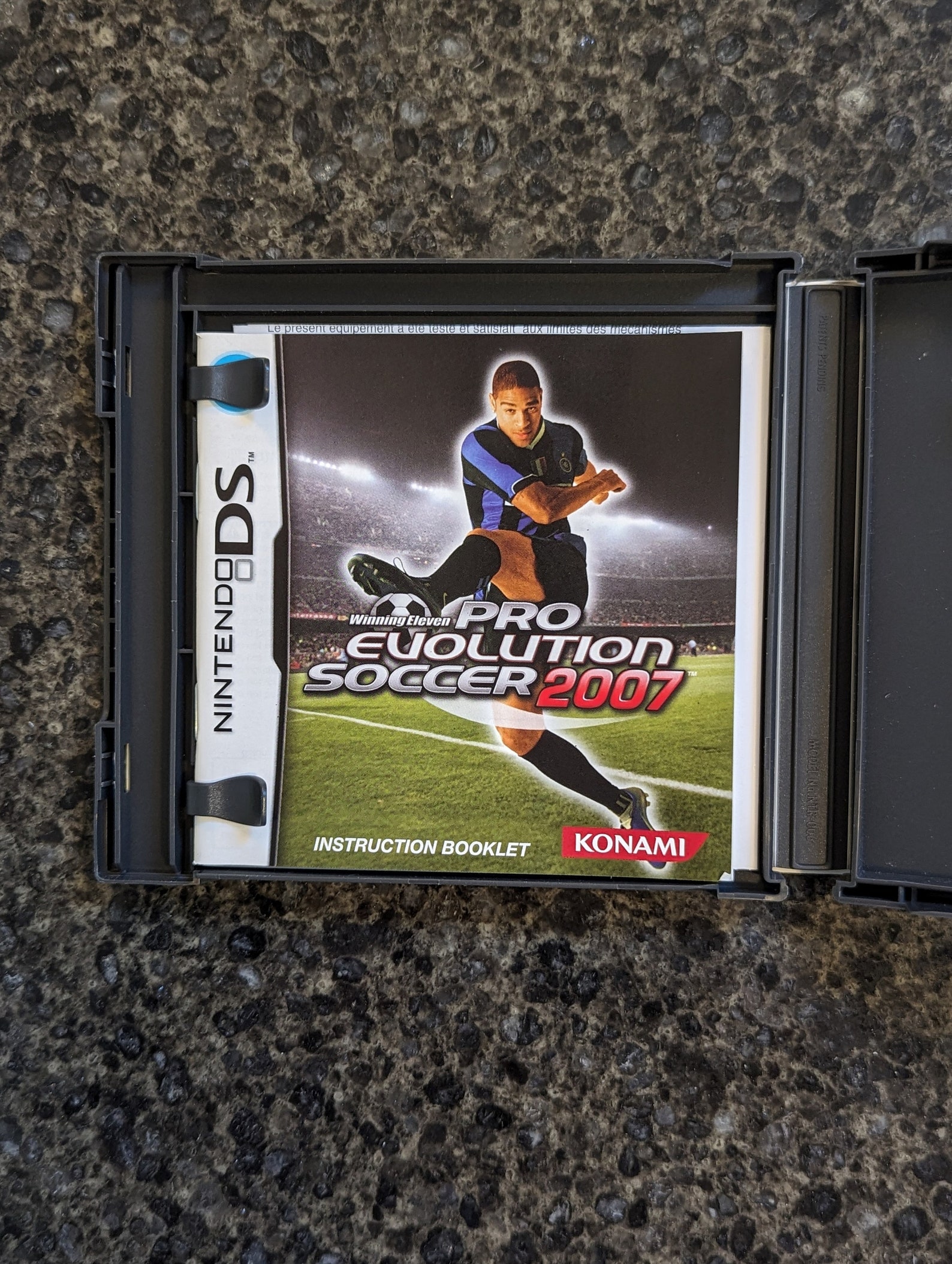 Authentic - Pro Evolution Soccer 2007 - Nintendo DS - DS - CIB ...