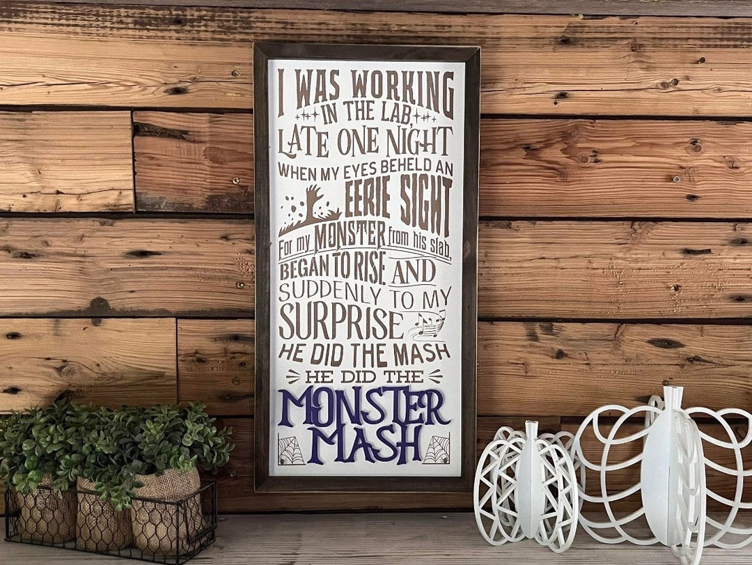 Monster Mash Farmhouse Sign: Halloween Fall Decor - Etsy