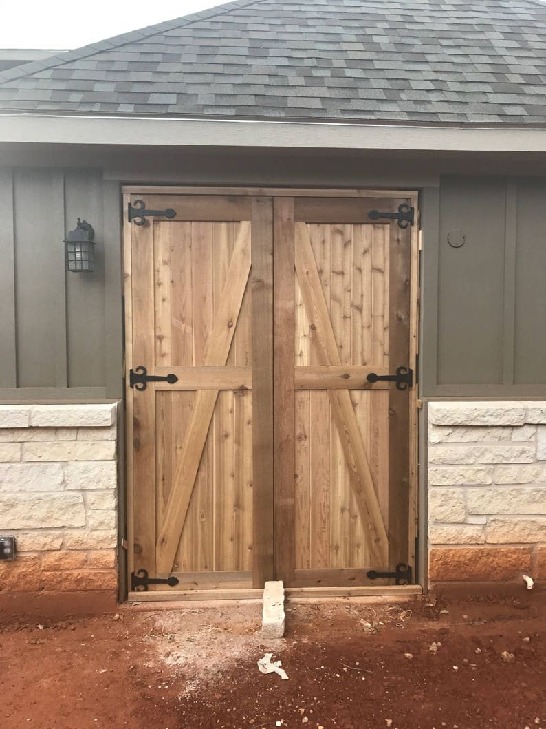 Amazing Looking Cedar Barn Doors - Etsy