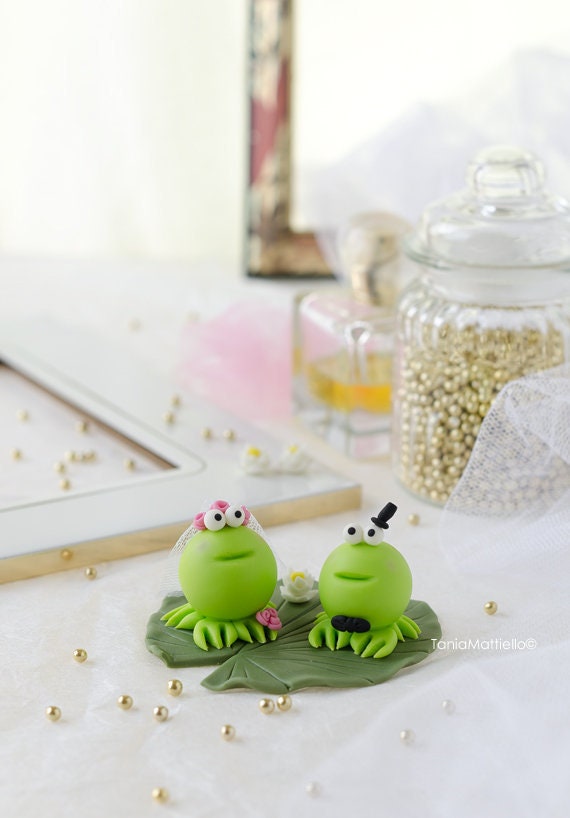 Frog wedding cake topper 60 photos - Astyledwedding.com