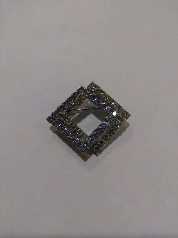Double Diamond Shaped Light Blue & White Rhinestones … - Gem