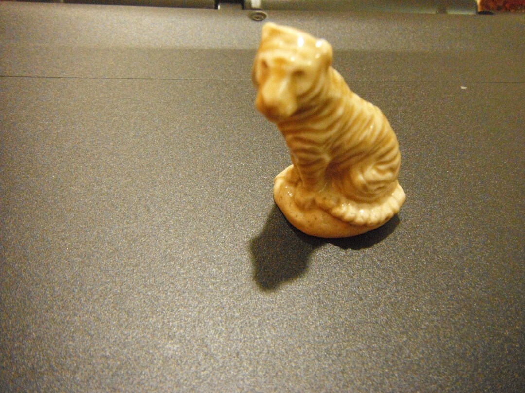 Beige Tiger Red Rose Tea English Wade Animal Character, Porcelain ...