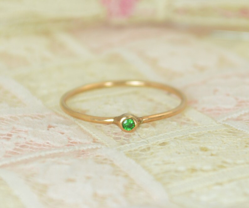 Tiny Emerald Ring Set Solid 14k Rose Gold Wedding Set - Etsy