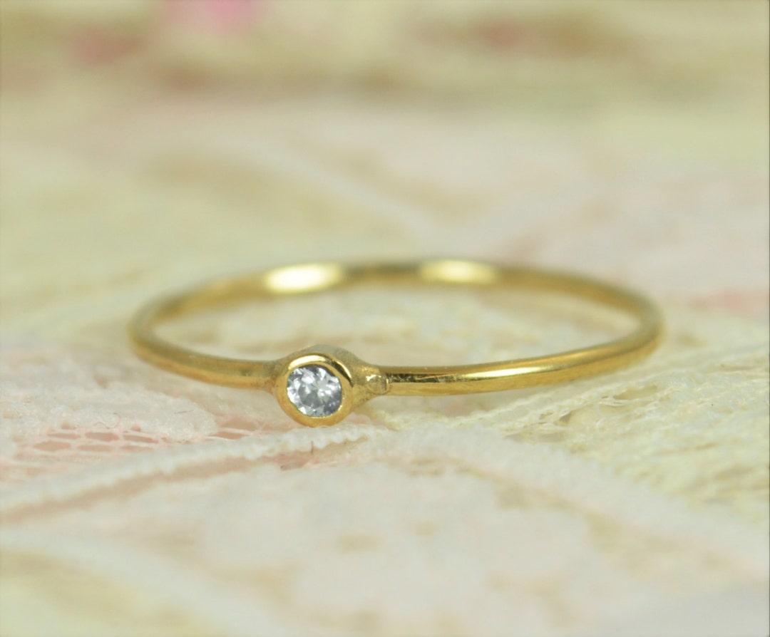 Tiny Diamond Ring Set, Solid 14k Gold Wedding Set, Diamond Stacking ...