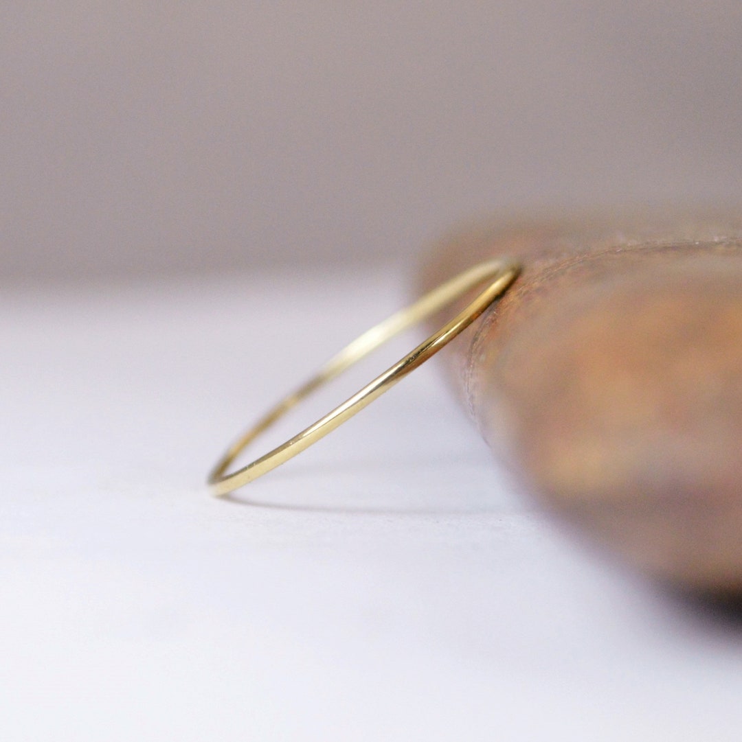 Solid 18k Yellow Gold Ring, Super Thin Stacking, ROUND Minimal Gold ...