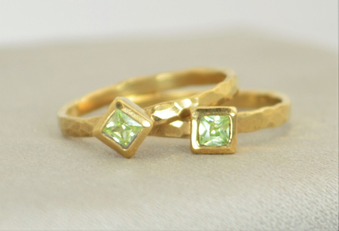 Square Peridot Ring Peridot Gold Ring August's - Etsy