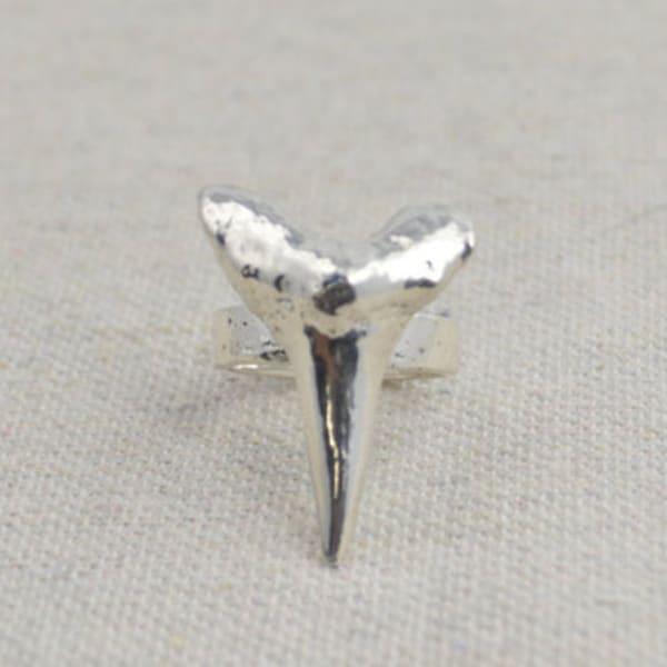 Tooth Ring - Etsy