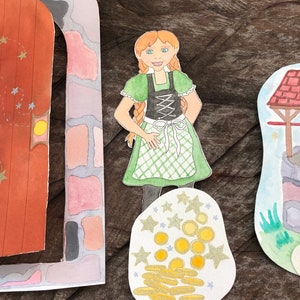 Mother Holle Storytelling Puppets - Etsy