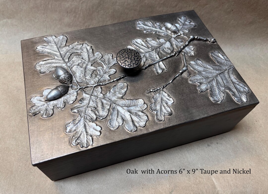 Oak Leaf Box. Decorative Box Lid Comes With or Without Acorns. - Etsy