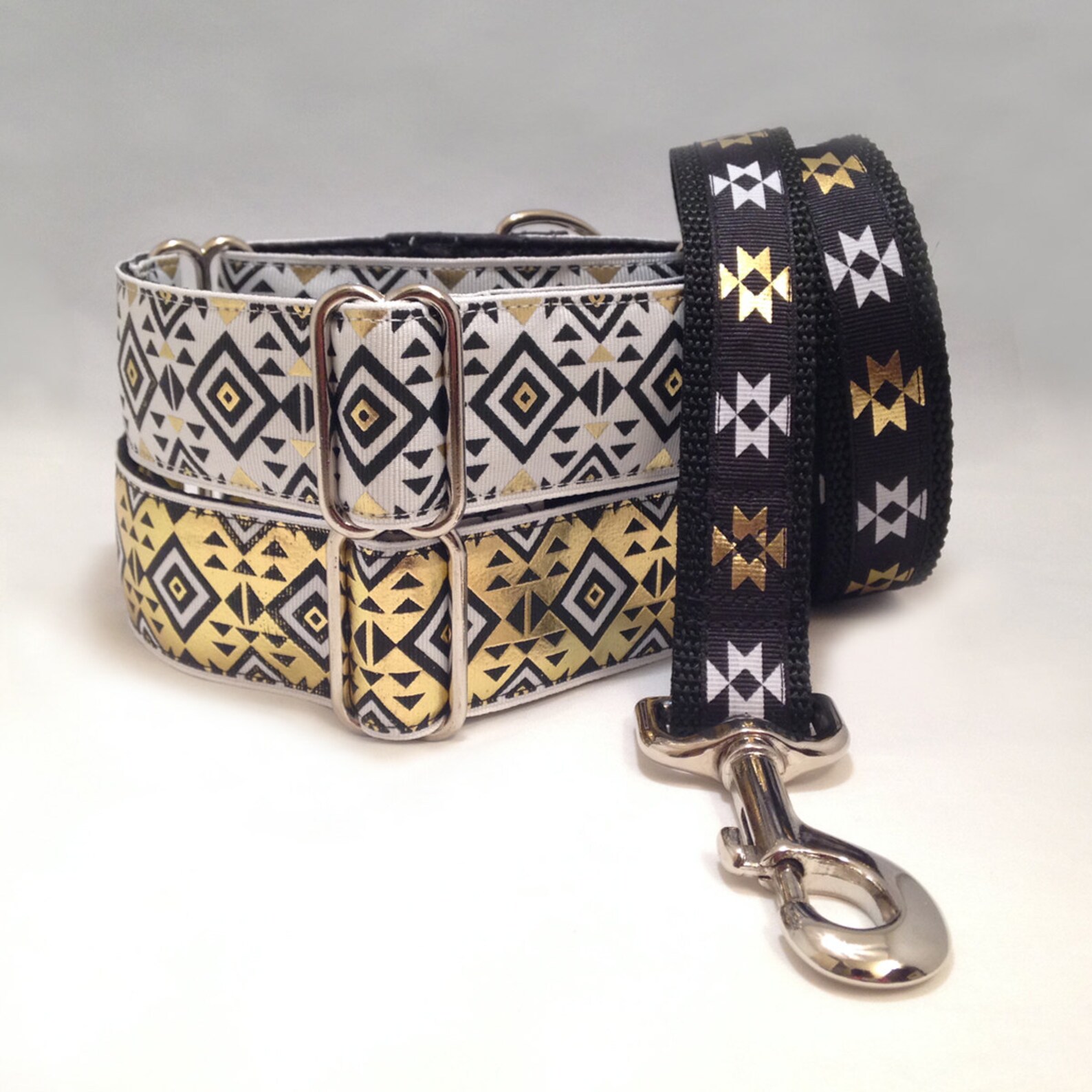 1 Inch Width & 5-foot Long Dog Leash Black Leash With White - Etsy