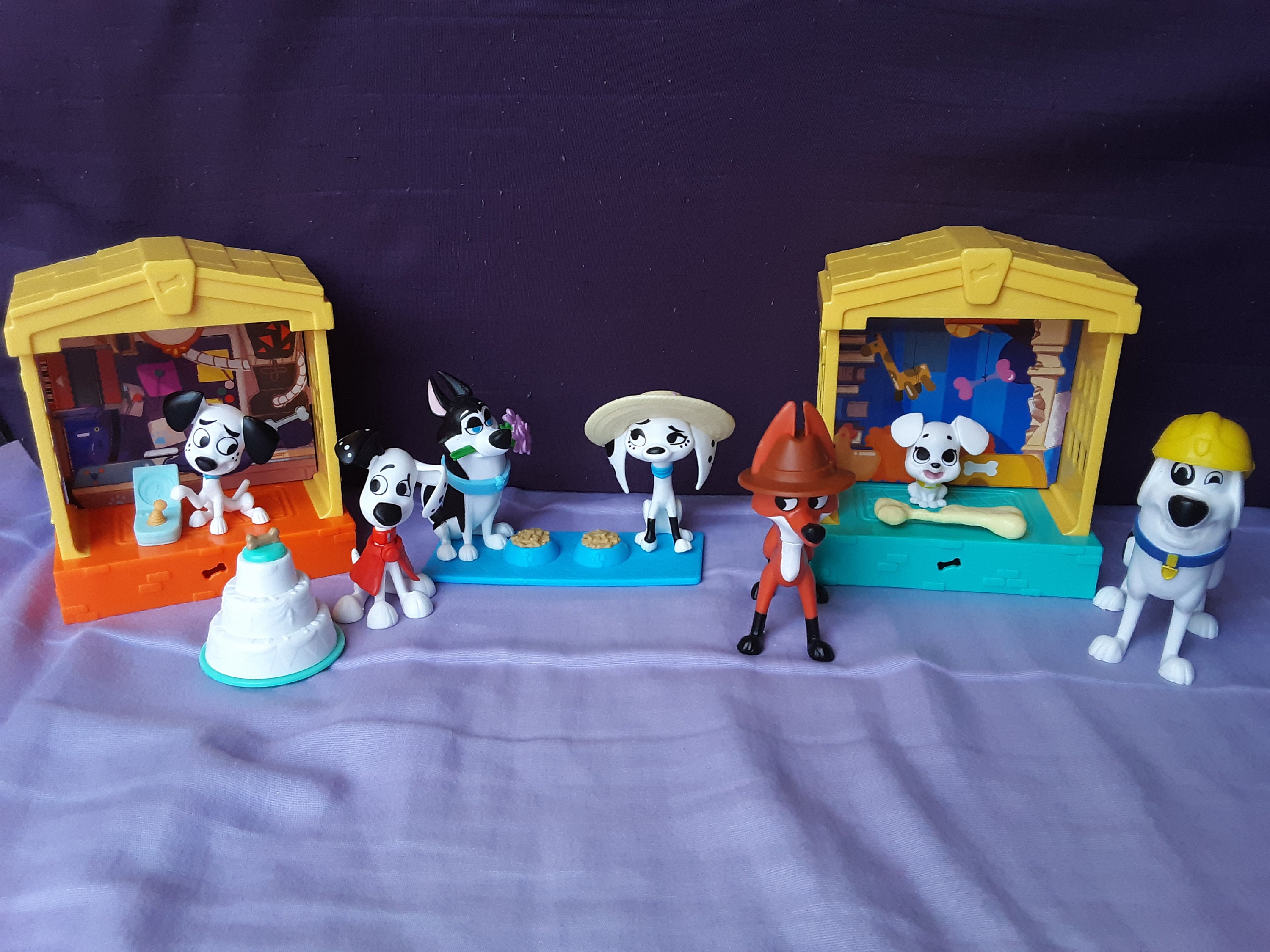 101 Dalmatians Figurine - Etsy