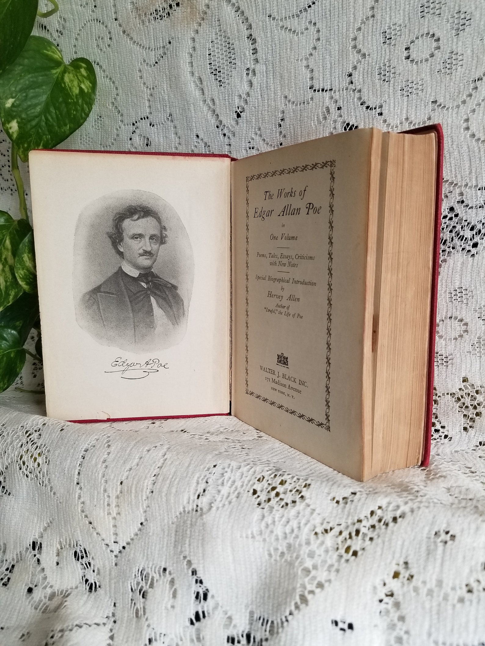 The Works of Poe Book Black Edition in Red Hard Cover Edgar | Etsy