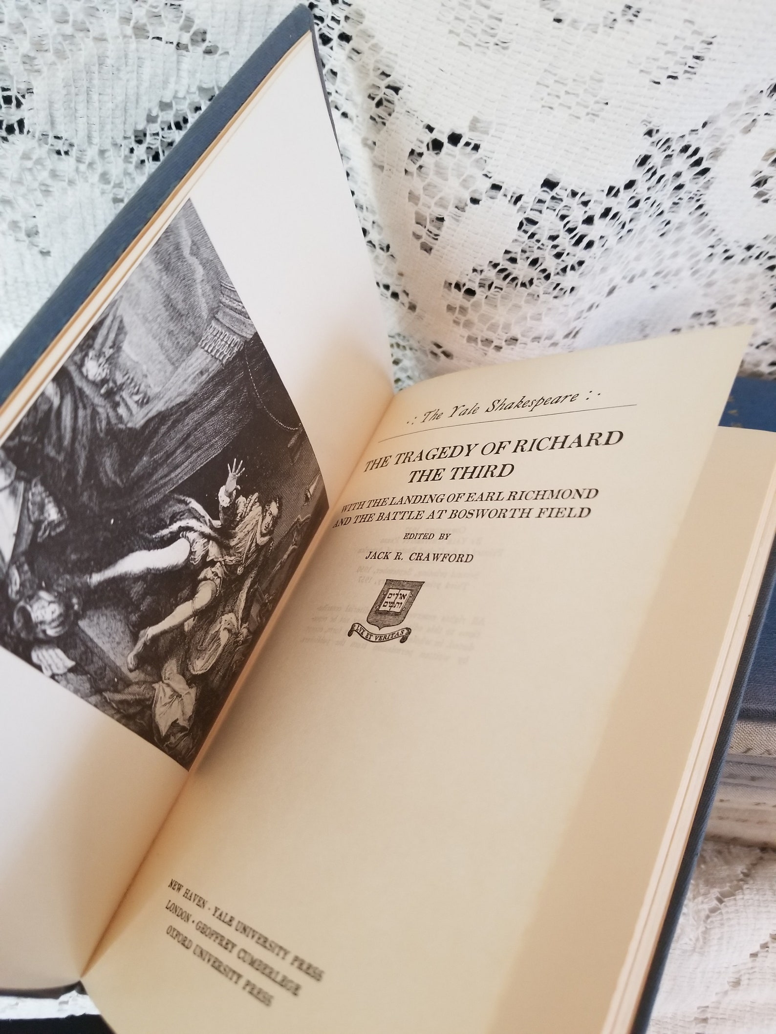 Vintage Books the Yale Shakespeare Book Set Set of Books - Etsy