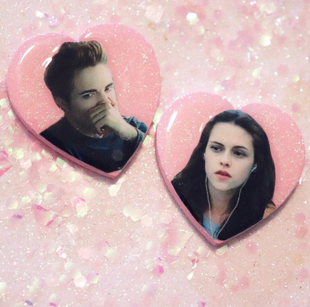 TWILIGHT: Pin or Magnet Set - Etsy
