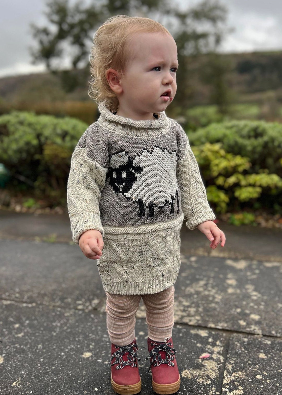 Childrens 100% Wool Sheep Design Knitted Jumper Fine Knit Unlined Aran ...