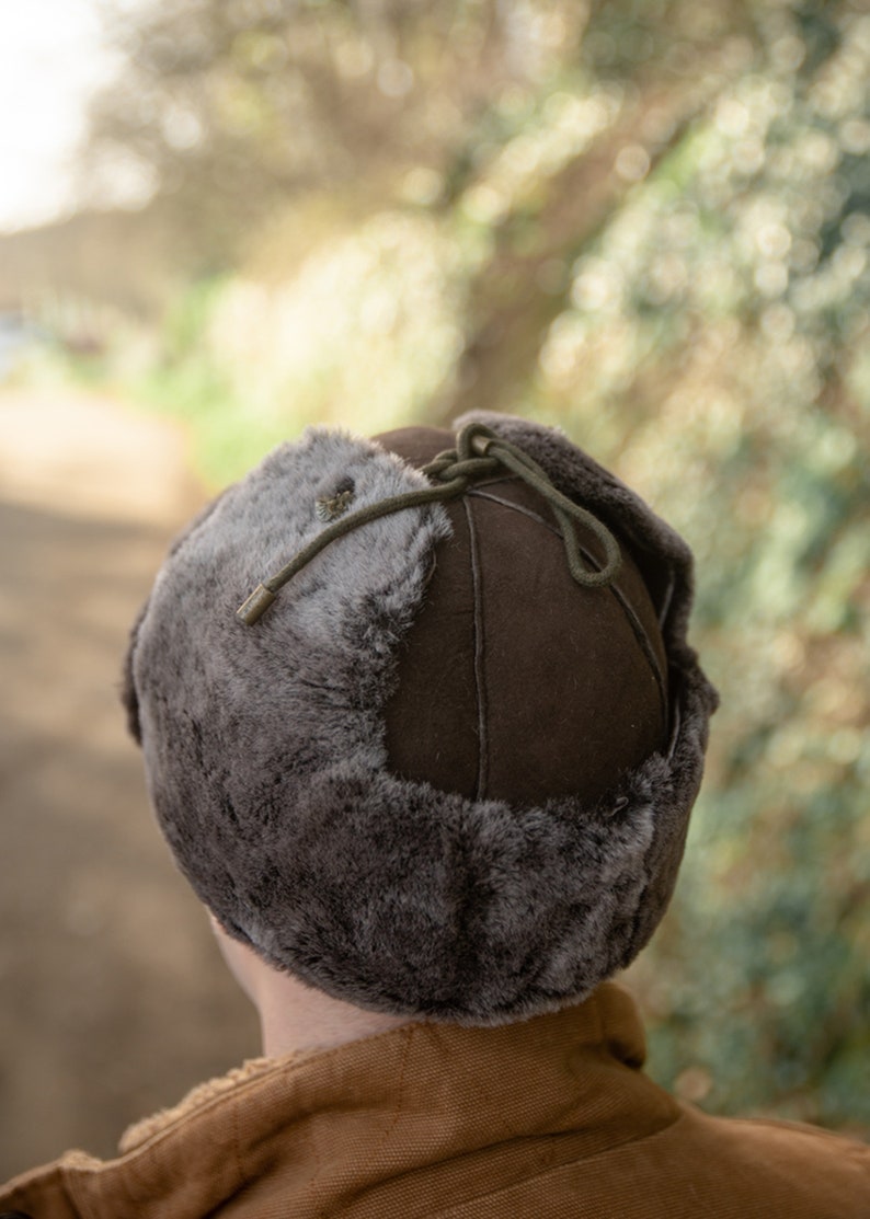 Men's Luxury Sheepskin Hand Stitched Trapper Cold Weather Hiking Hat ...