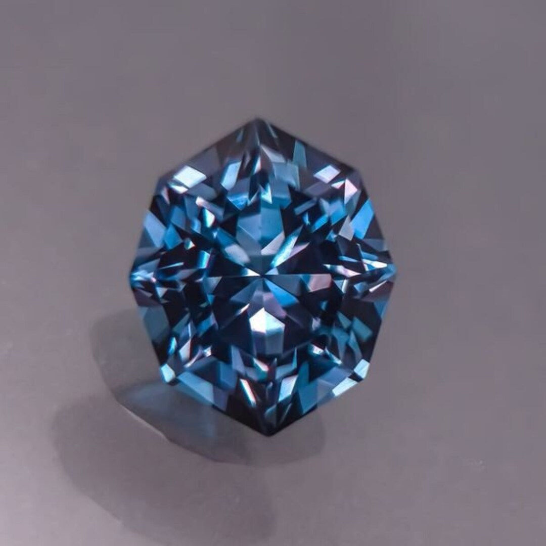 8.3 X 6.9mm Lab Spinel, Teal Color, Lab Gemstone, Teal Gemstone, Teal ...