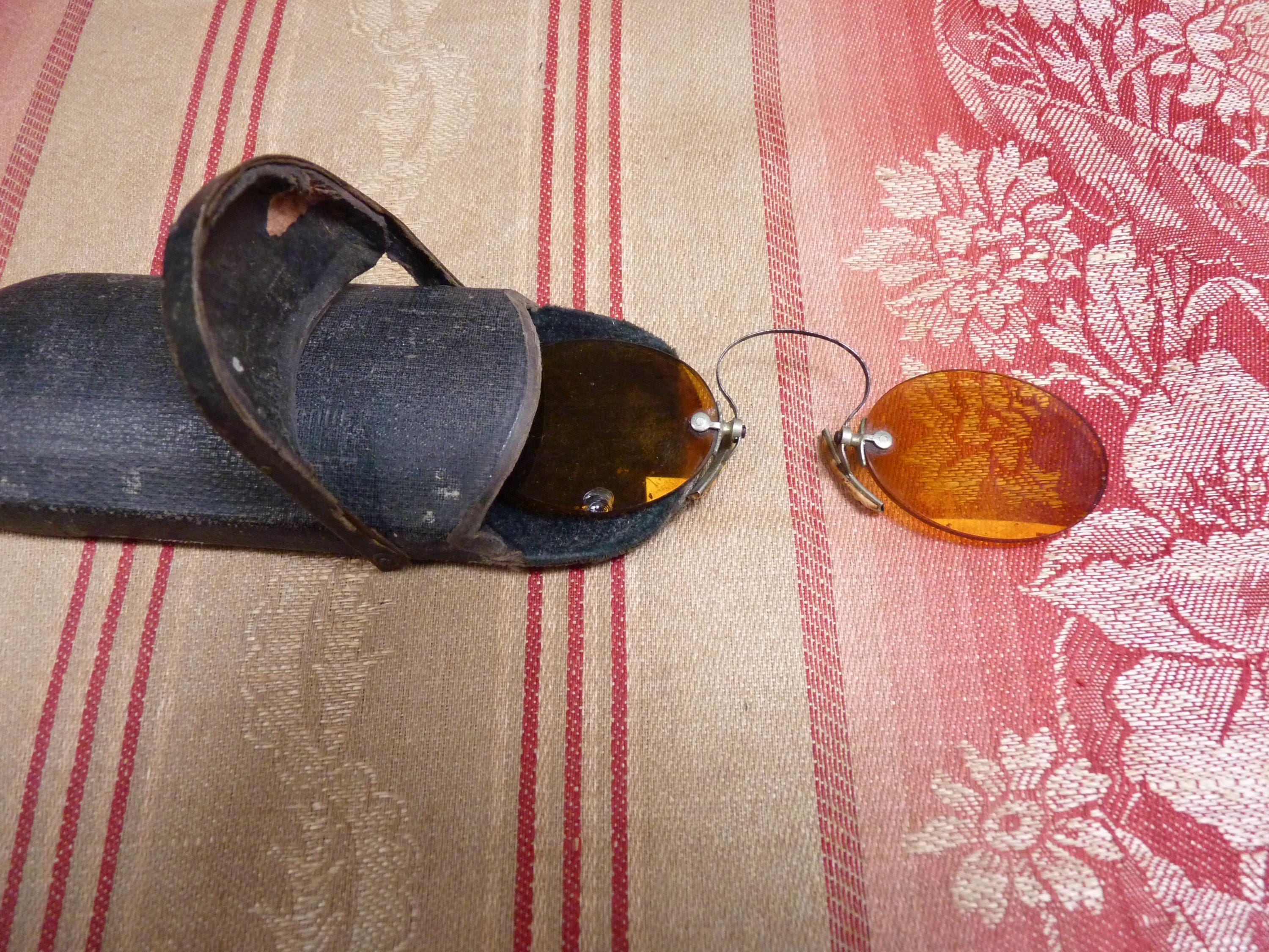 Antique 19th Century French Rimless Pince-nez Sunglasses With Brown ...