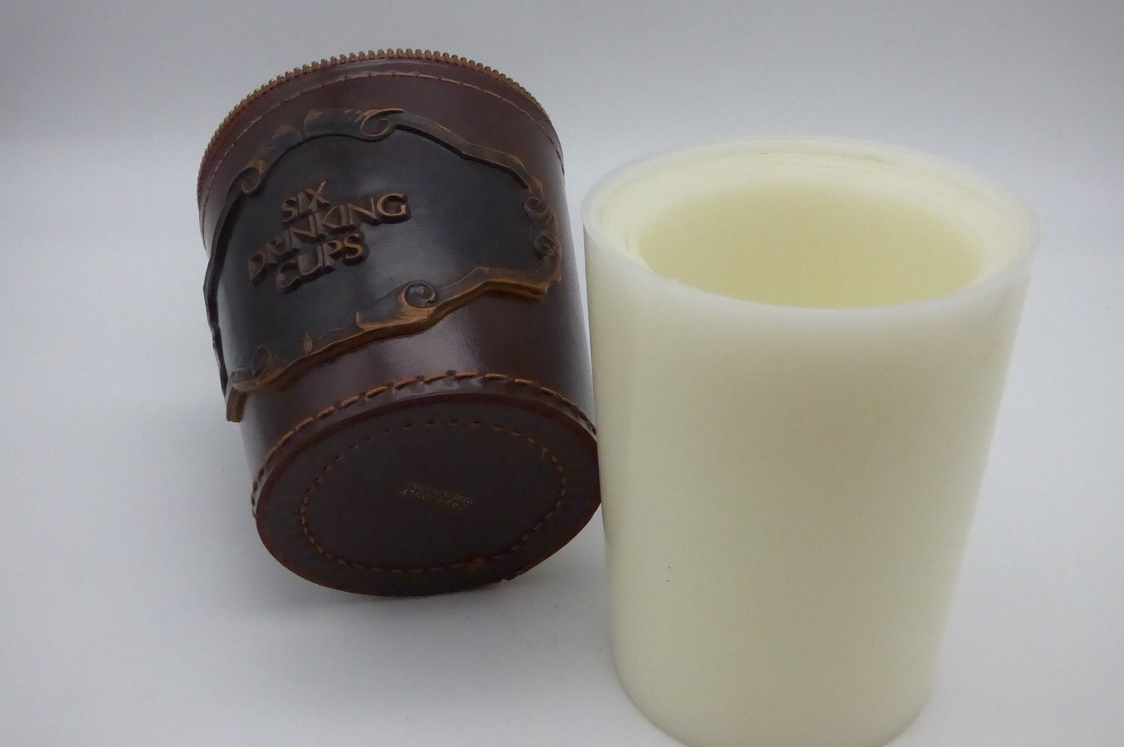 Picnic Cups in Leather Holder - Etsy UK