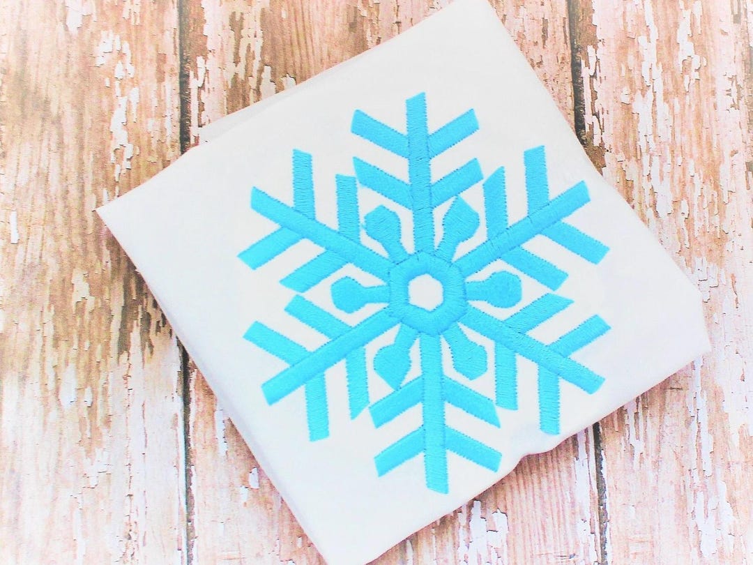 Snowflake Embroidery Design for Christmas Embroidery Machine File ...