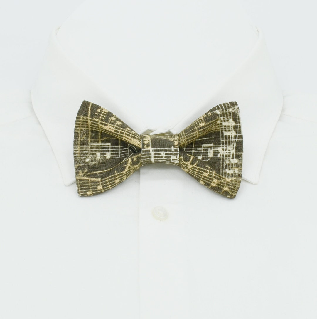 Music Note Bow Tie Classic Music Notes in Brown With Cream Notes ...