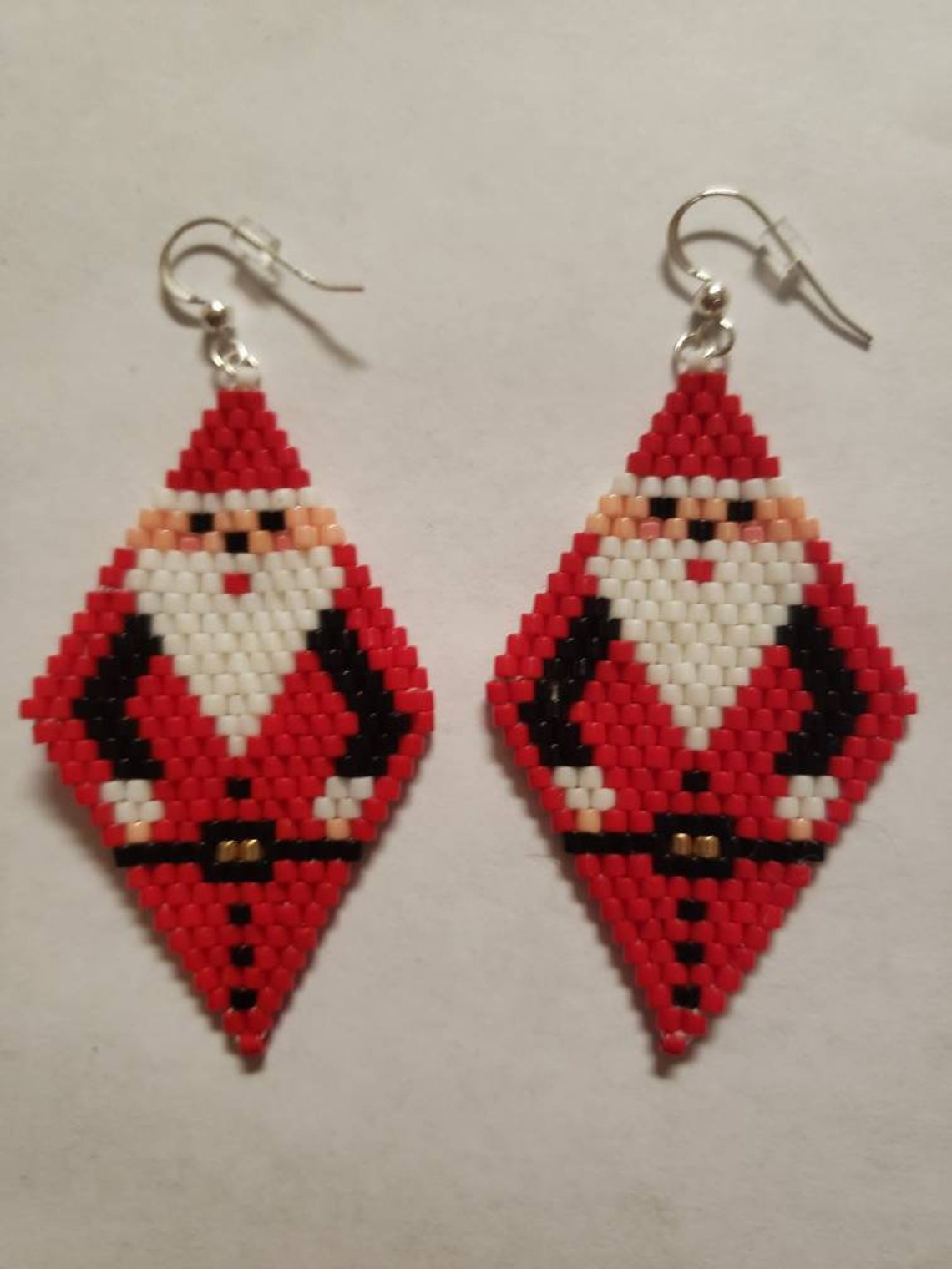 Santa Diamond Shape Brick Stitch Earrings - Etsy