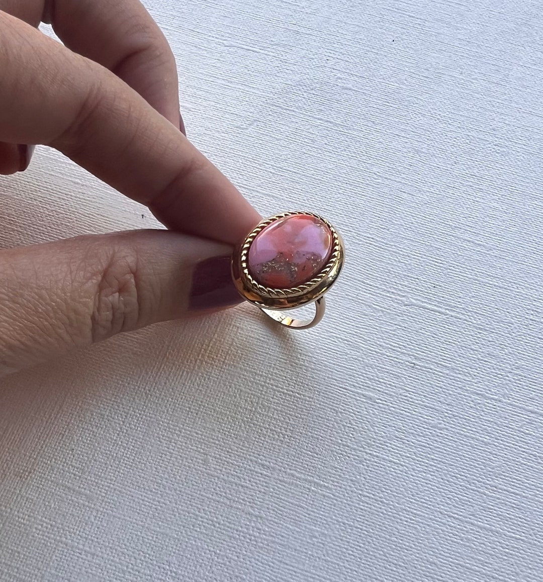 Vintage Sarah Coventry ‘ 1974 Coraline’ Gold Tone Oval Pink and Gold ...