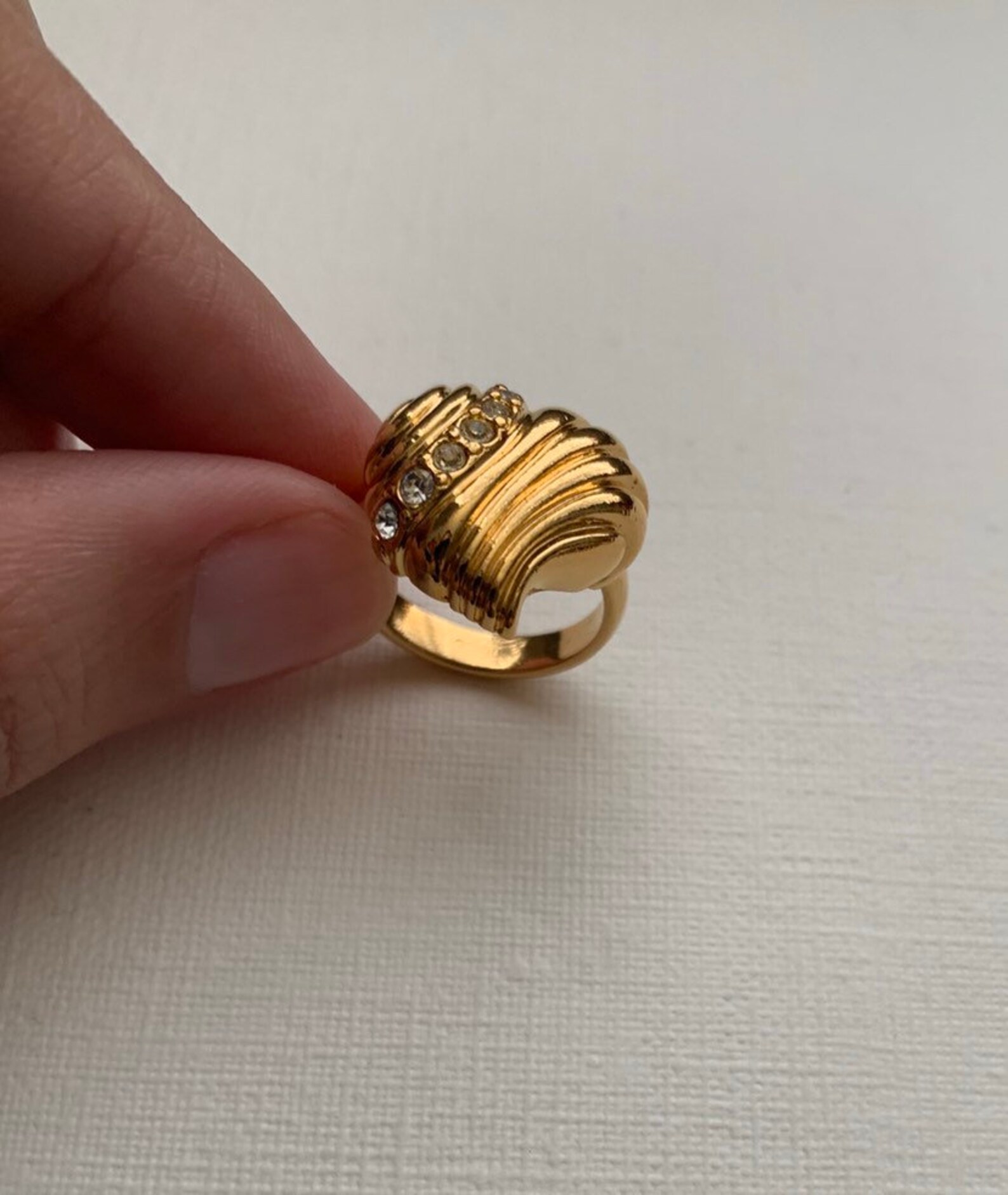 Avon Gold Tone Textured Heart With Rhinestone Vintage Ring Size 10 - Etsy