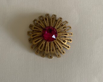 Capri Brooch | Etsy