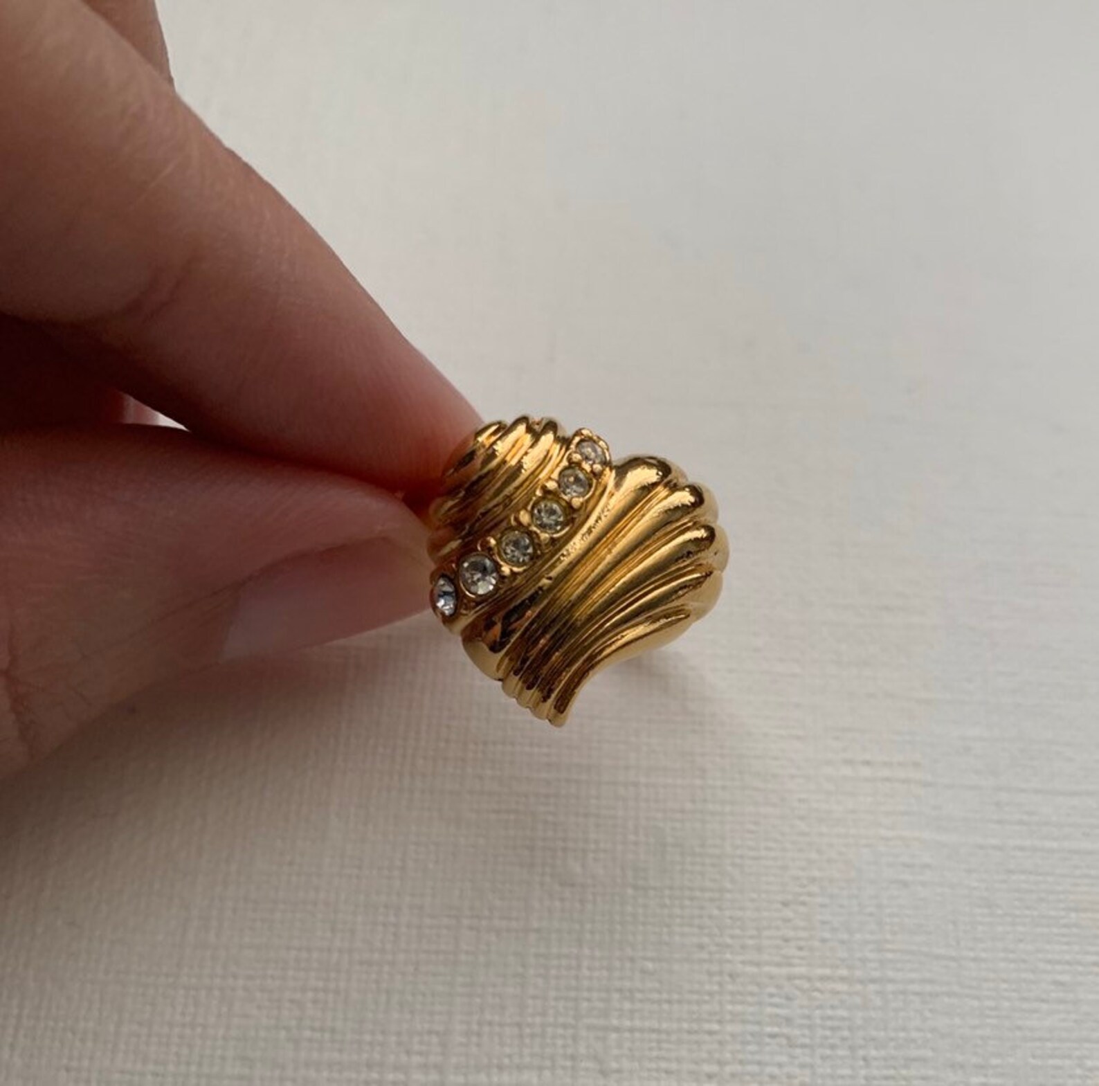 Avon Gold Tone Textured Heart With Rhinestone Vintage Ring Size 10 - Etsy