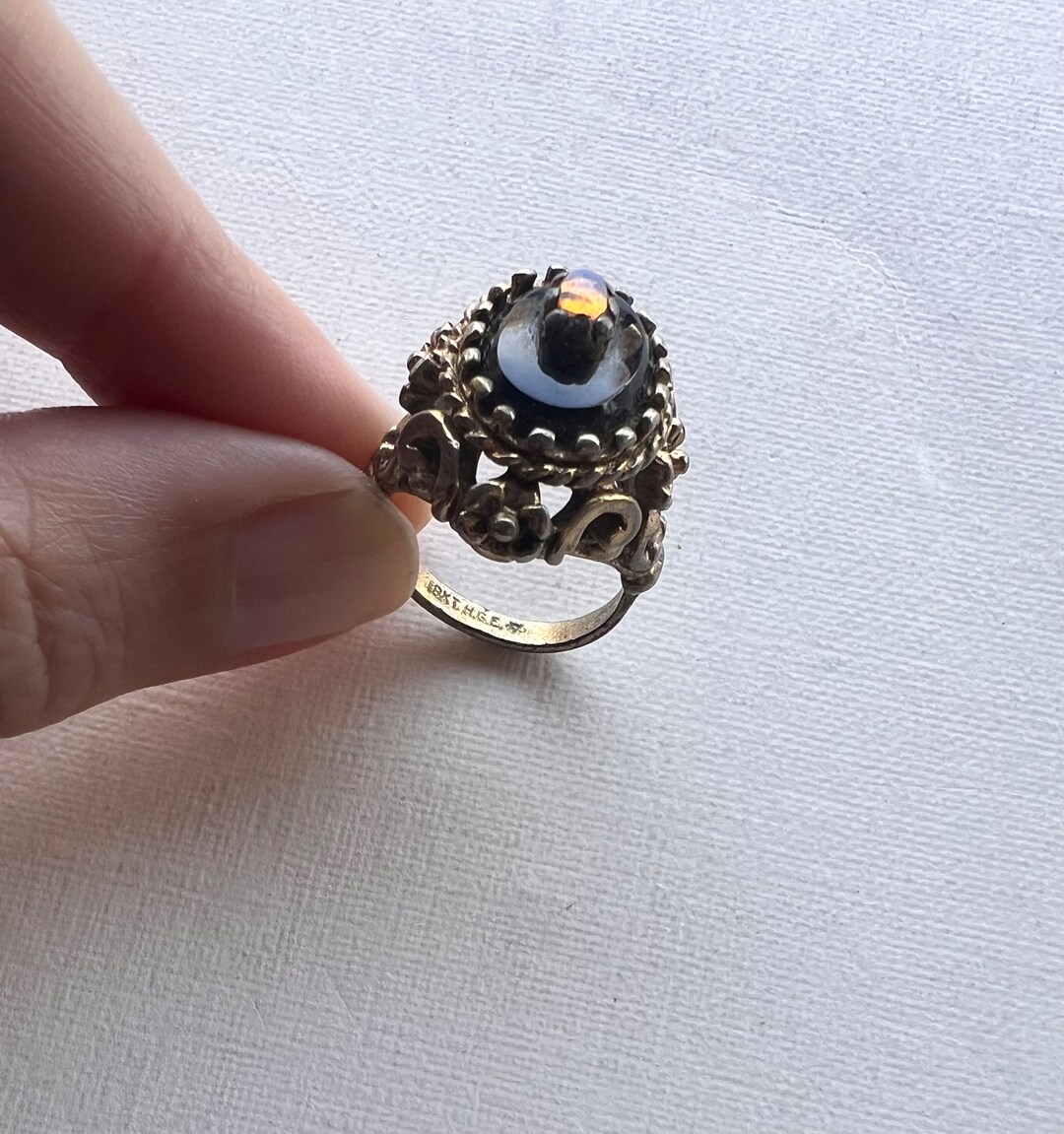 Vintage Victorian Revival Onyx and Moonshine Cabochon Ring Size 6 - Etsy