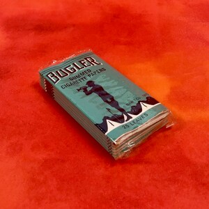 1973 Bugler Gummed Cigarette Rolling Papers 25 Leaves - Etsy